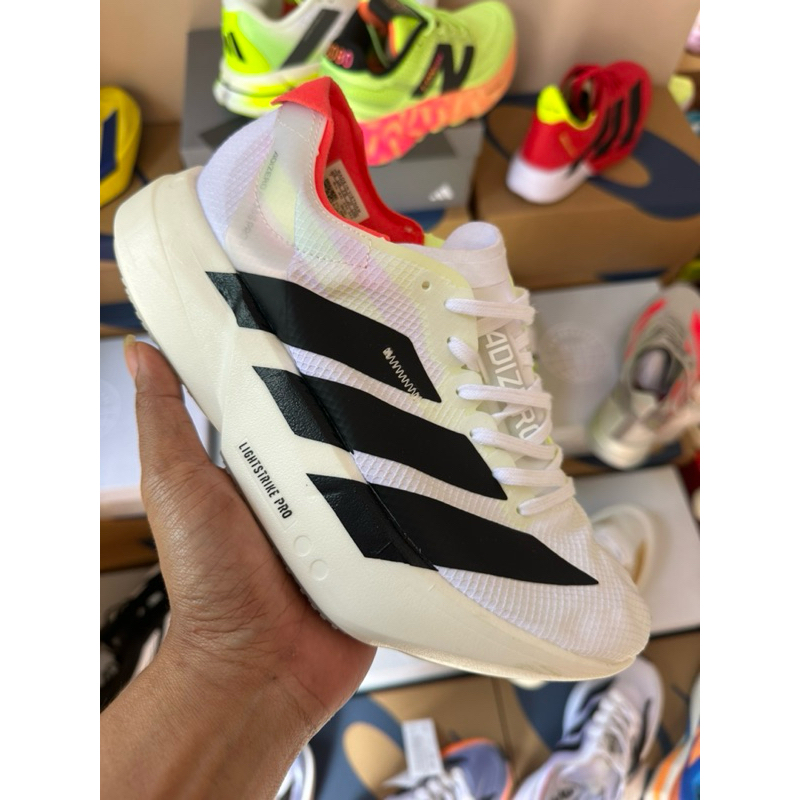 Jual PRO4 putih | Shopee Indonesia
