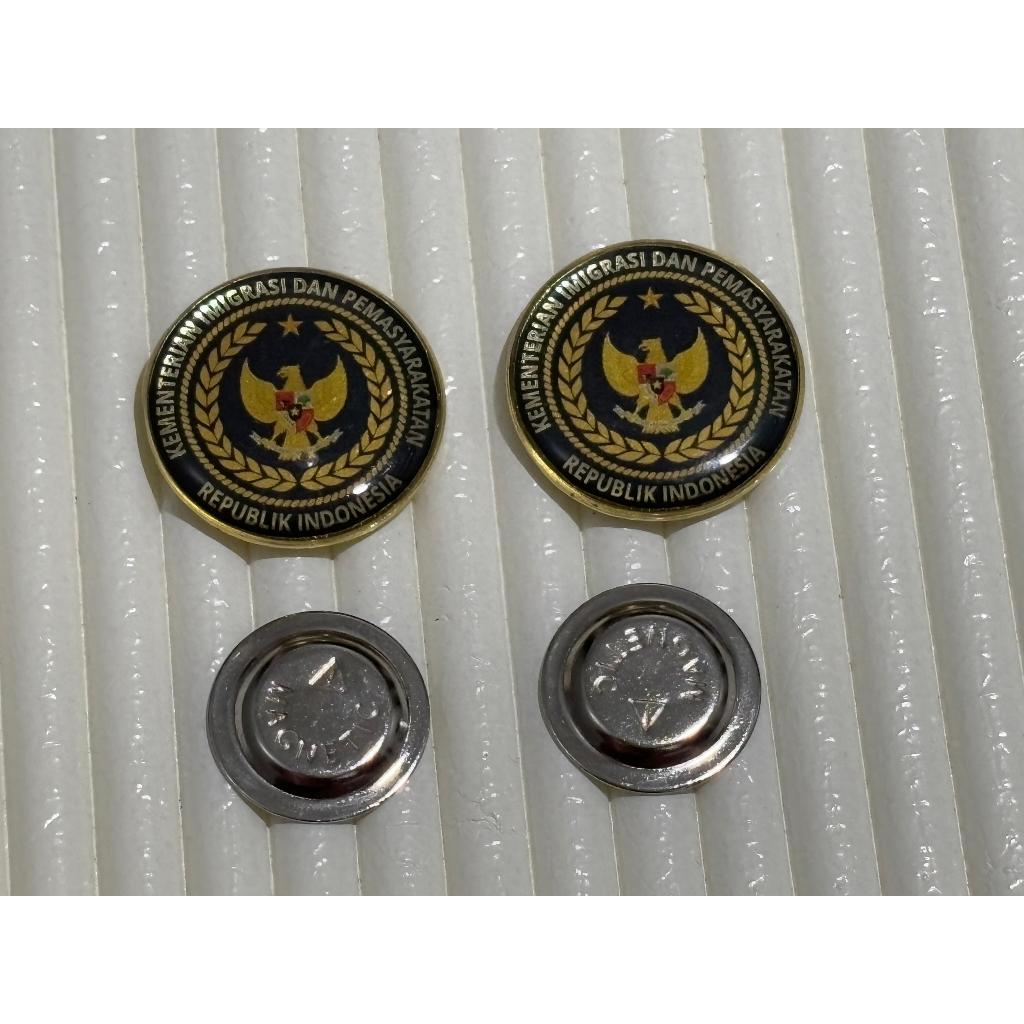Jual Pin logo IMIPAS (kementrian imigrasi dan pemasyarakatan) | Shopee ...