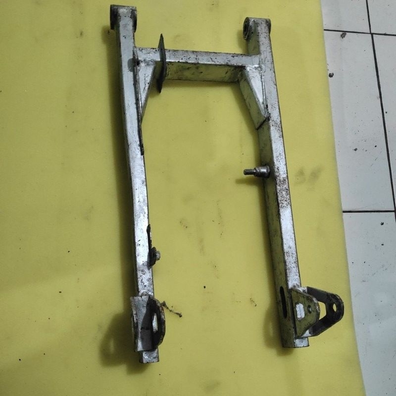Jual swing arm lengan ayun gx tornado shogun kebo original | Shopee ...