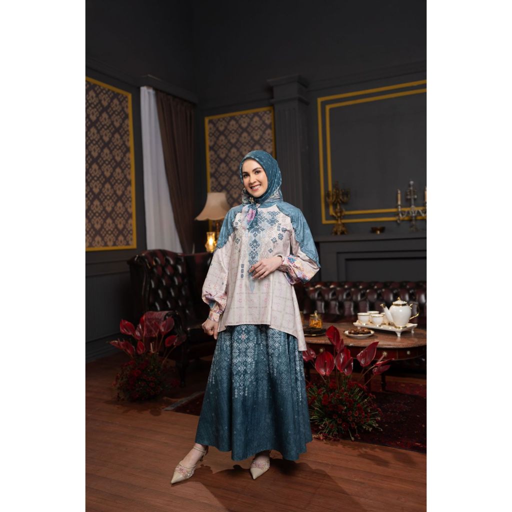 Jual Klamby - Aleris Blouse Appalili | Shopee Indonesia