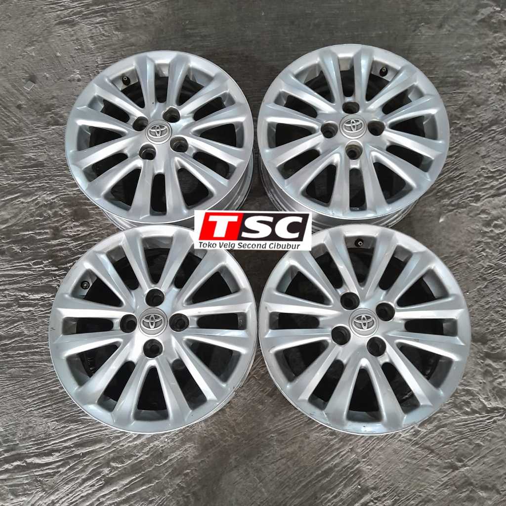 Jual Velg Bekas Murah Original Copotan Mobil Etios ring 15 Baut 4x100 Silver | Shopee Indonesia