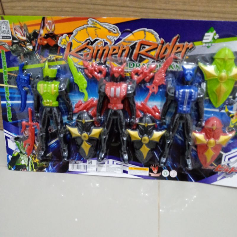 Jual Mainan Robot Kamen Rider isi 3 + Senjata | Shopee Indonesia