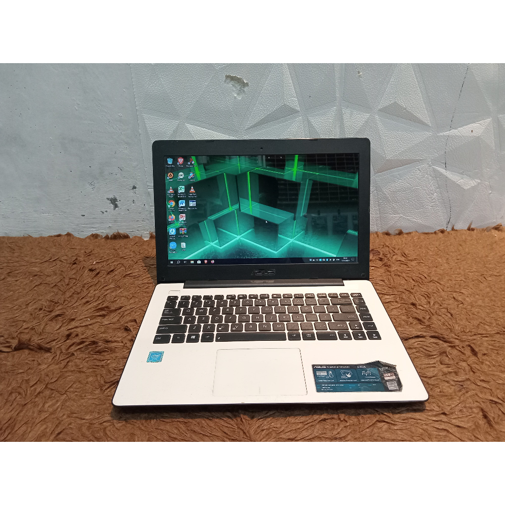 Jual Laptop Asus X453S ram 2gb hdd 500gb intel celeron n3050 MULUS DAN ...