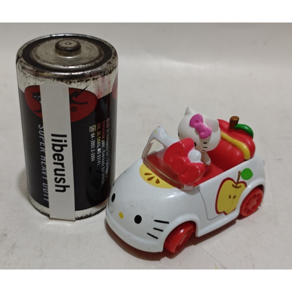 Jual Diecast jada dazzle dash hello kitty & friends apple coupe car ...