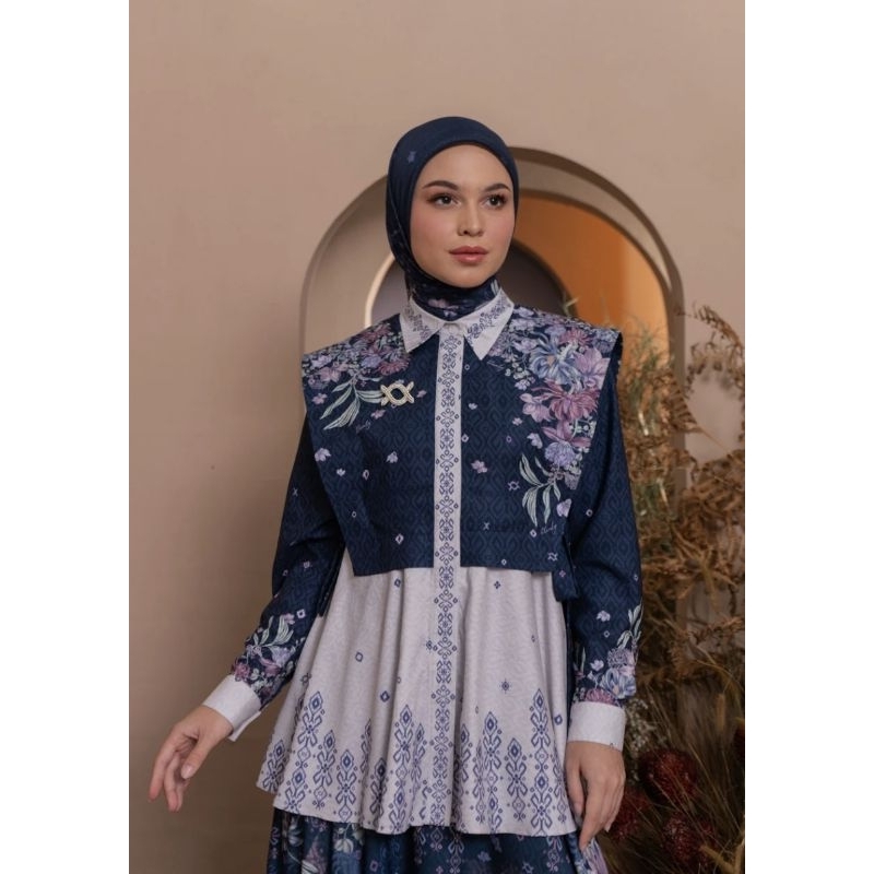 Jual wearing klamby seana shirt sasi M | Shopee Indonesia