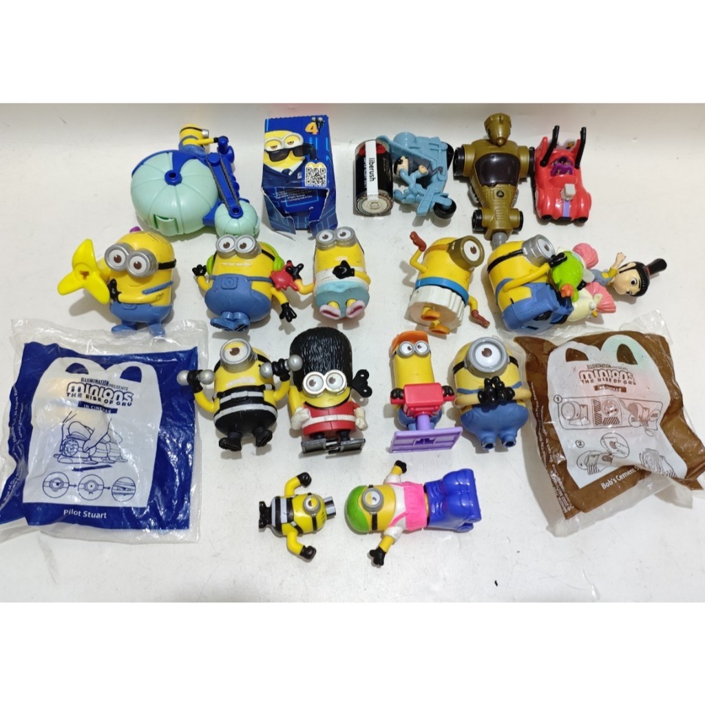 Jual Set happy meals mcd despicable me minion rise of gru pilot gru bob ...