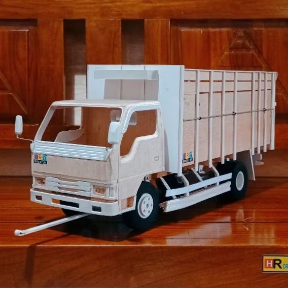 Jual Miniatur truk Ragasa Herex skala 12. Mainan untuk anak-anak dan ...