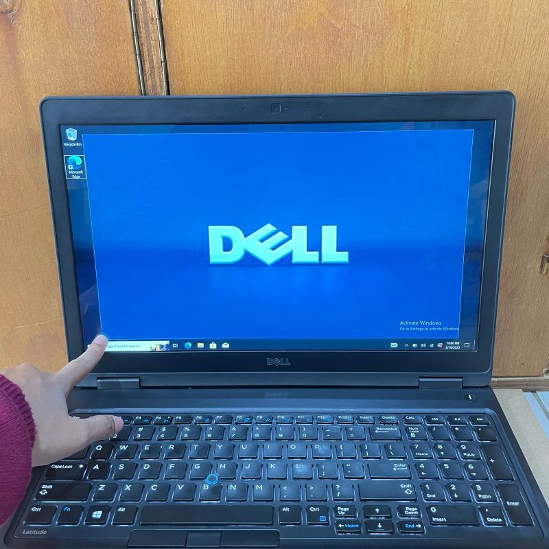 Jual Laptop Dell Latitude 5580 Touchscreen intel Cor i5 - 7300U Ram 8Gb ...