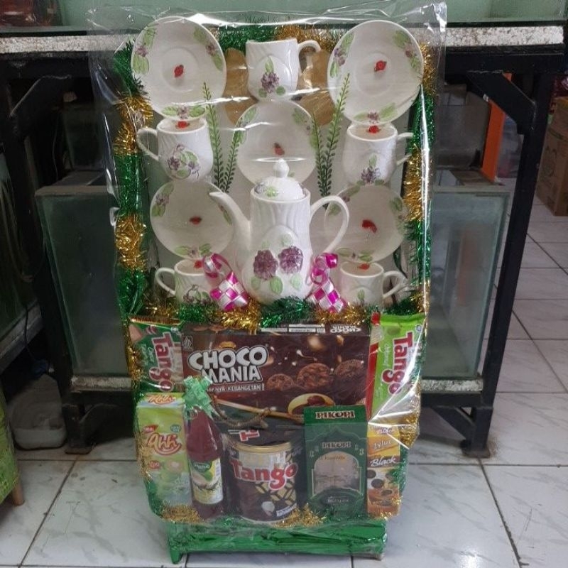 Jual parcel keramik makanan 750 ribu | Shopee Indonesia