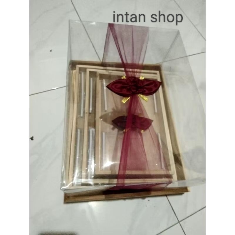 Jual KOTAK SESERAHAN PERNIKAHAN SATU SET ISI 4 FULL MIKA KAYU JATI ...