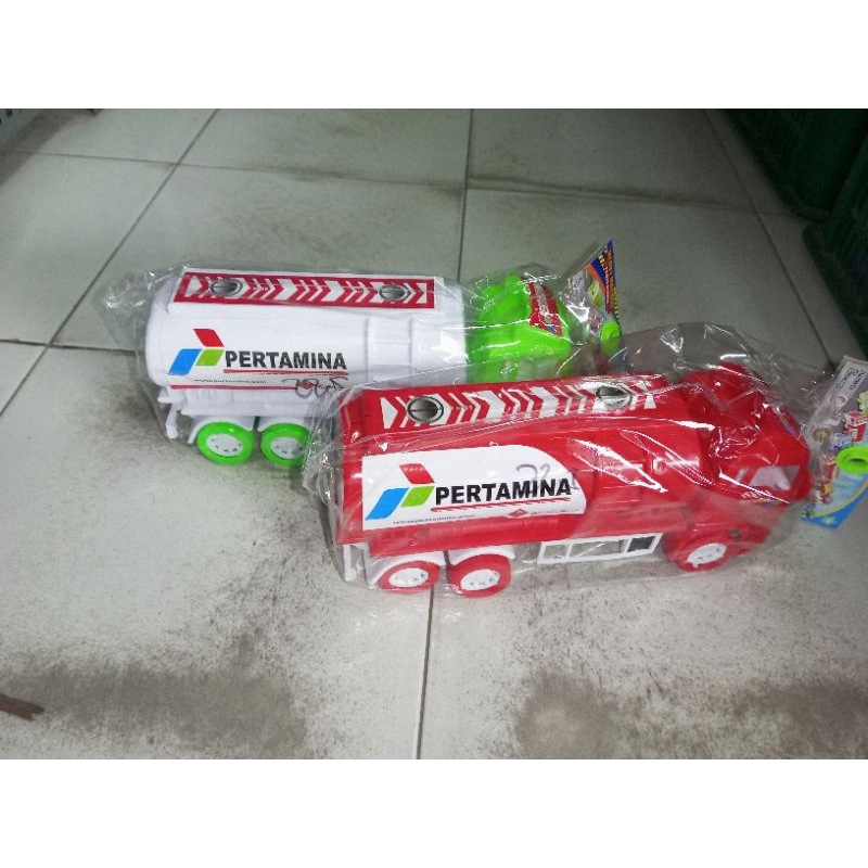 Jual Mainan Anak Truck Tangki Pertamina ST2035 | Shopee Indonesia