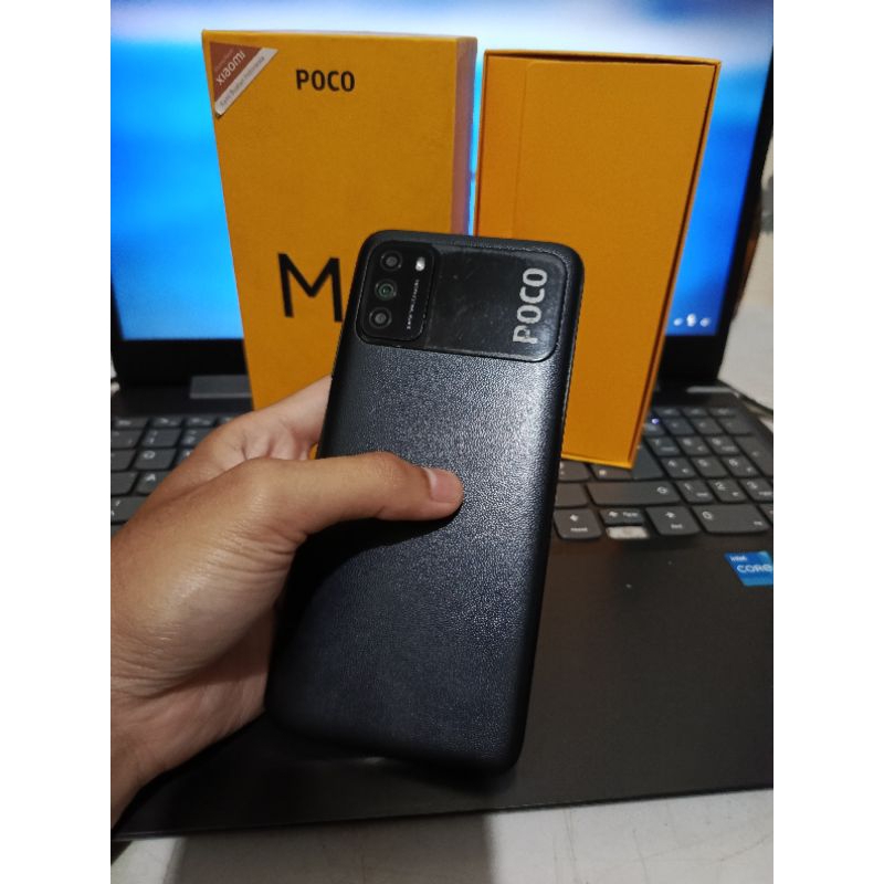 Jual Poco M3 Minus shadow sedikit di bagian kiri LCD selebihnya aman ...