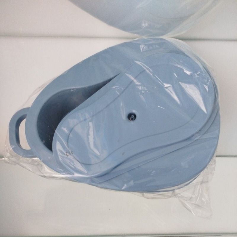 Jual Pispot Pria Wanita tutup Onemed Urinal Plastik Laki laki Perempuan ...