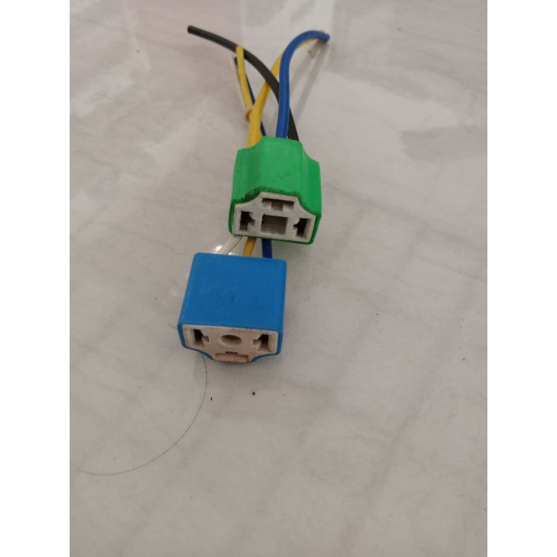 Jual socket lampu H4 socket h4 fitting lampu h4 | Shopee Indonesia