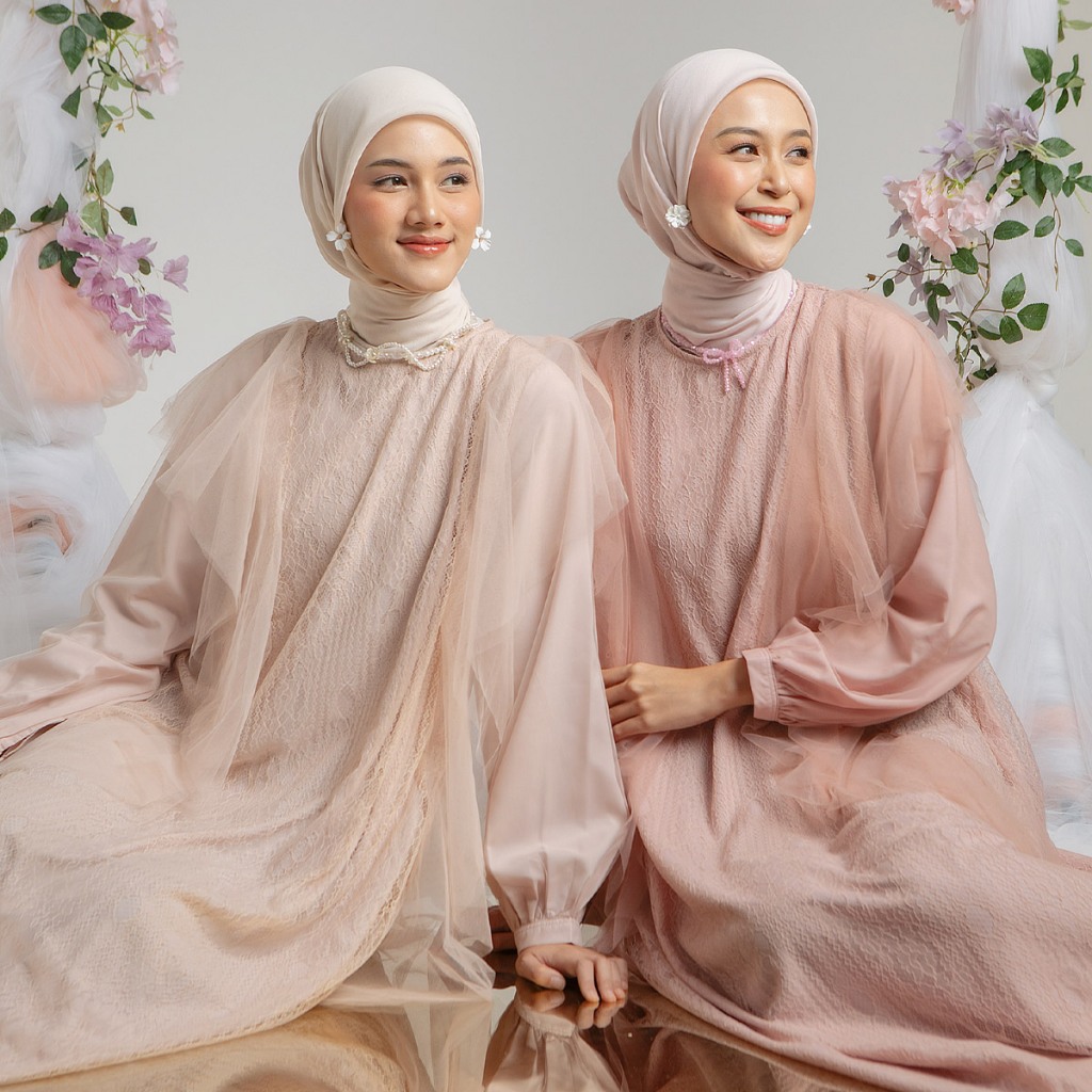 Jual HijabChic Serena Dress - Dress Elegan Brukat Bunga Tulle Mewah ...
