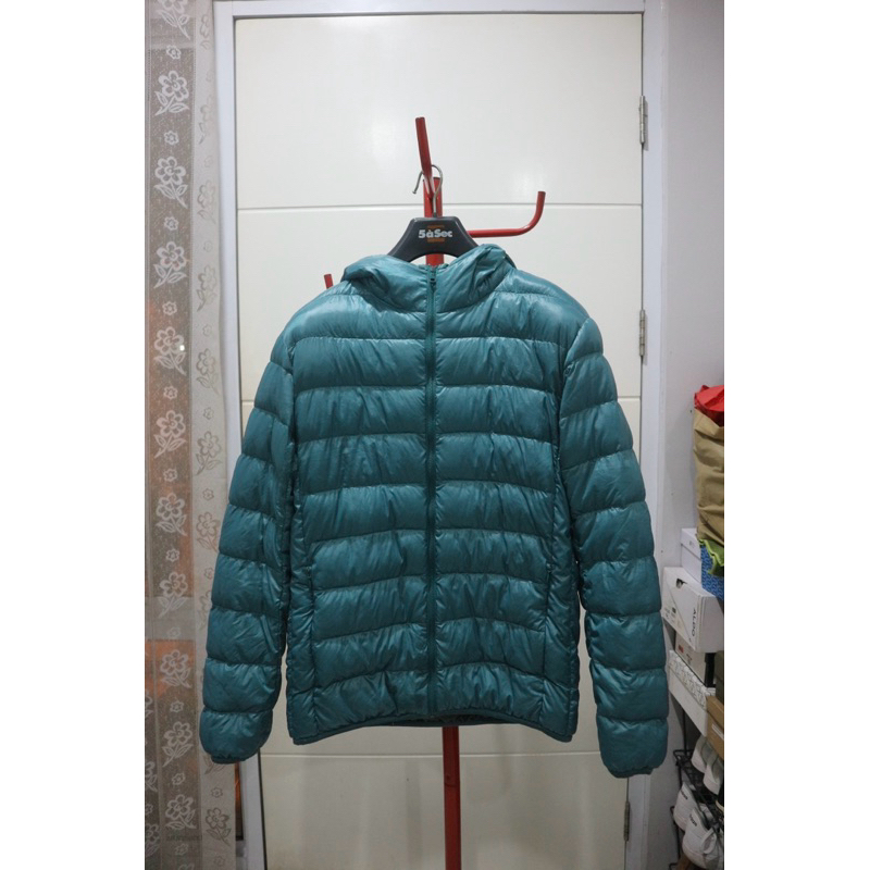 Jual Jaket Puffer Uniqlo Ultralight Down Bulang Bulu Angsa (Preloved ...