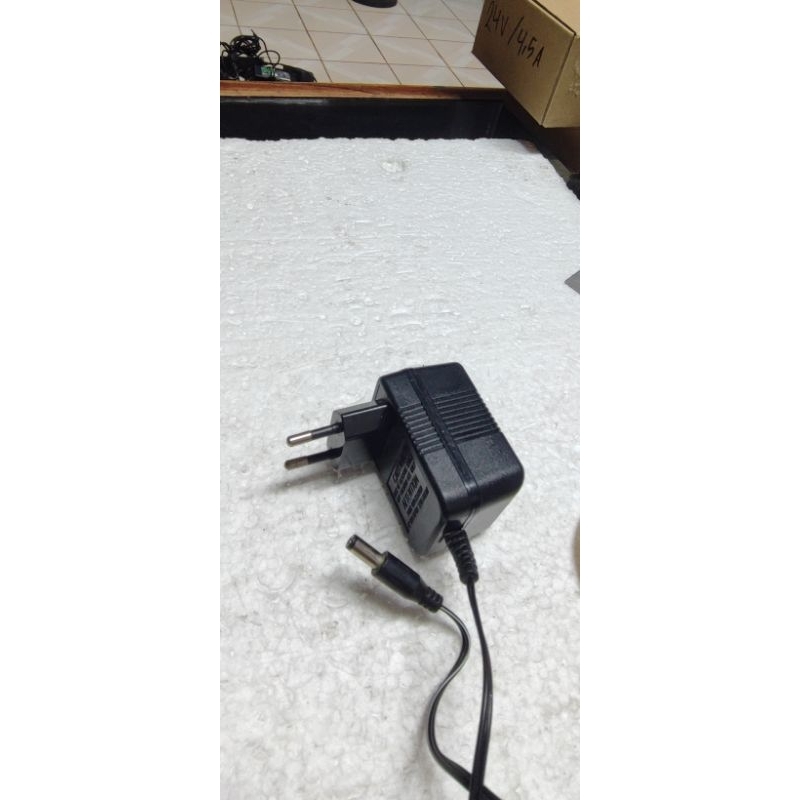 Jual Battery charger ZW 6V DC6V 300mA Jack 5,5mm | Shopee Indonesia