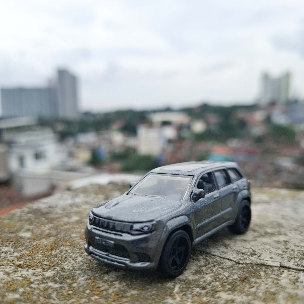Jual Hot Wheels Jeep Grand Cherokee Trackhawk Fast & Furious | Shopee ...