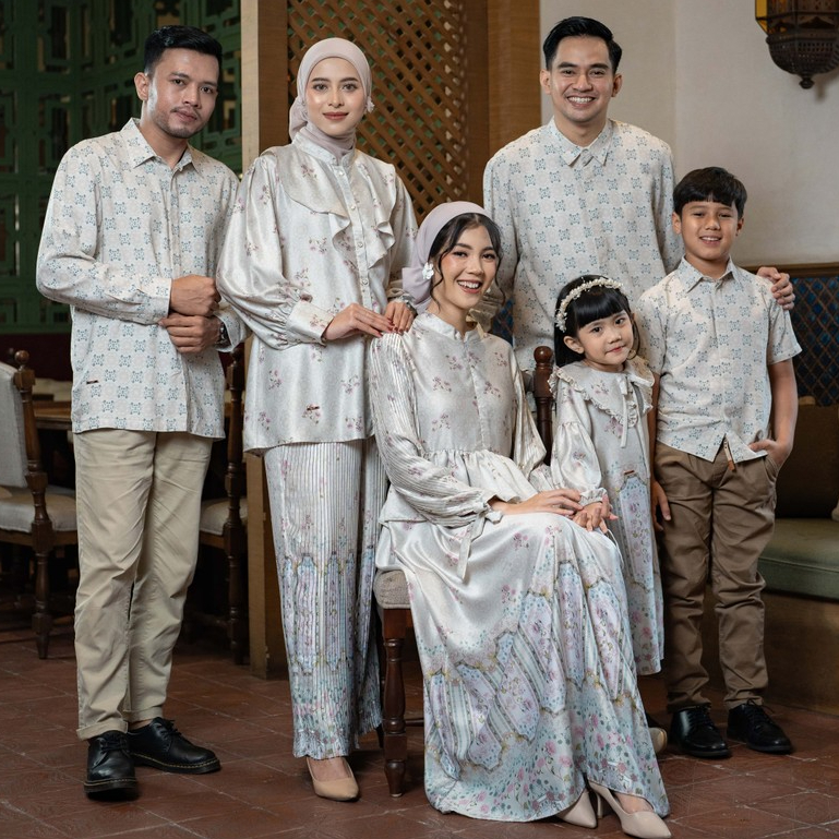 Jual Mayoutfit Summer Bloom Sarimbit Lebaran Cloudgrey Series | Baju ...