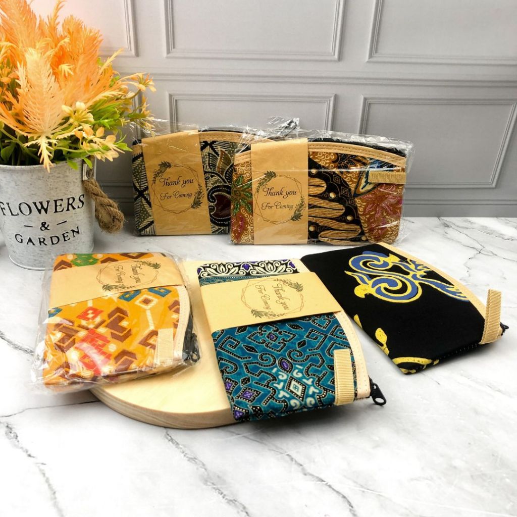 Jual Dompet Batik Besar Kemas Plastik FREE KUT | Shopee Indonesia
