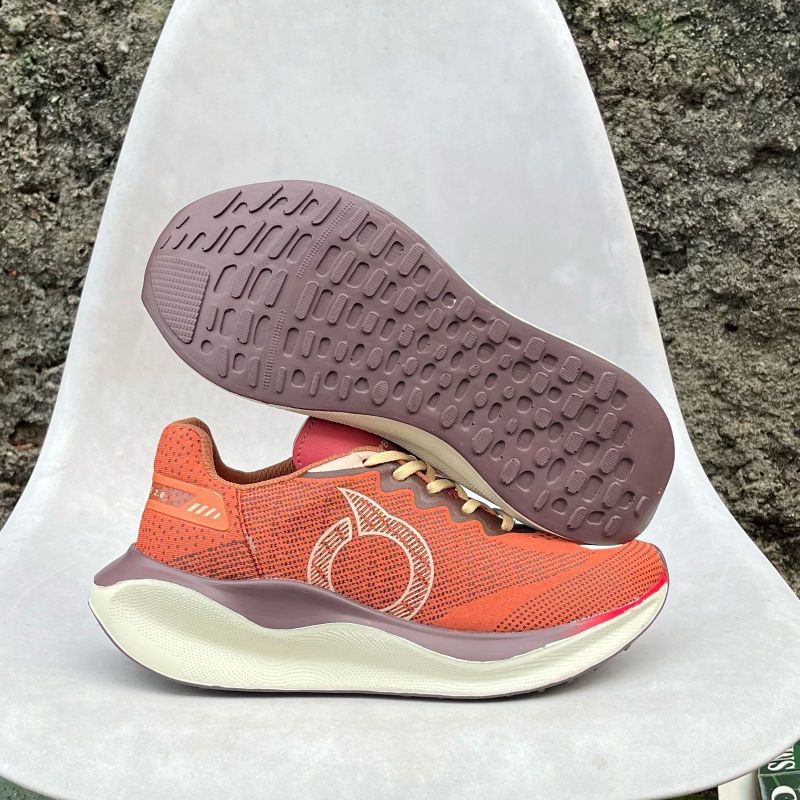 Jual Sepatu Ortuseight Hyperfuse 2.0 / Sepatu Runing Pria Pic Ortuz ...