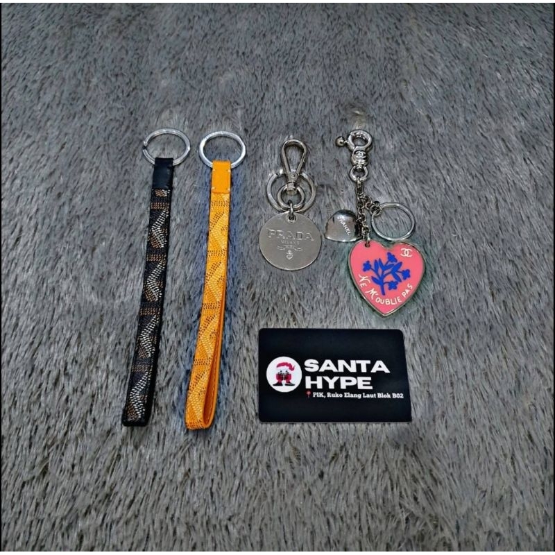 Jual Goyard, Prada, Chanel Keychain | Shopee Indonesia