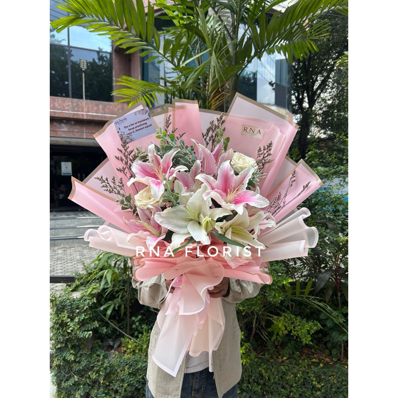 Jual BOUQET BUNGA LILY, BUKET BUNGA SURABAYA, BUKET BUNGA WISUDA, BUKET ...