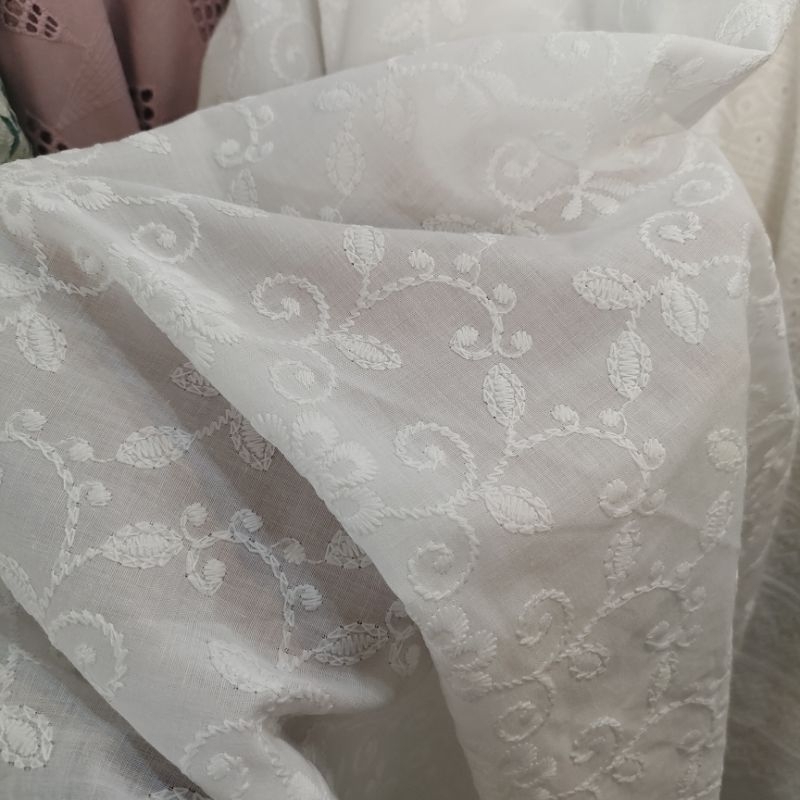 Jual kain katun bordir motif - kain katun bordir - bahan antik - kain ...