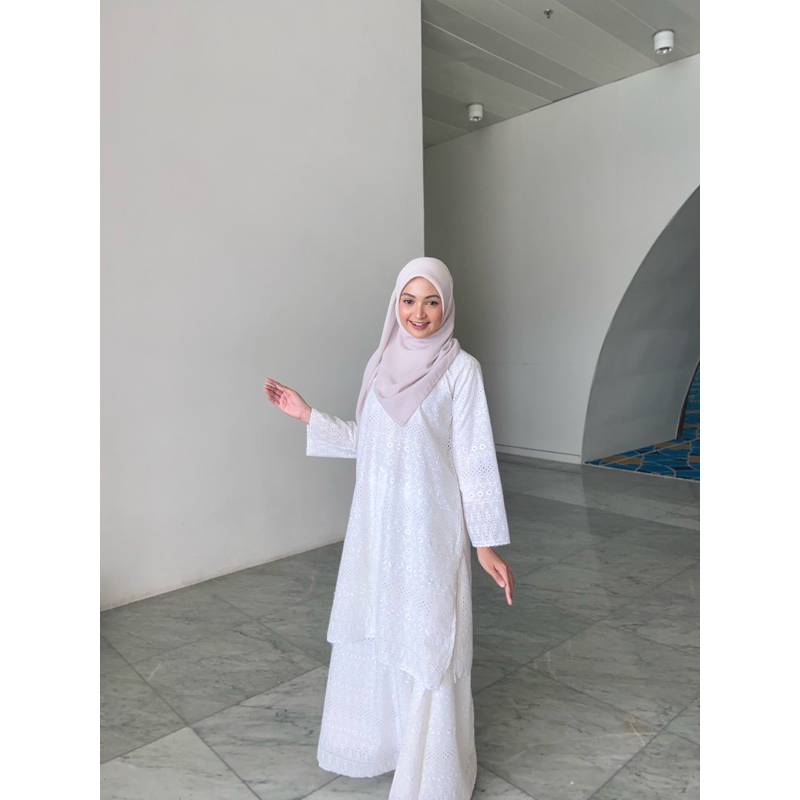 Jual (Pre Order) Reya Set - Aitems Official | One set raya tunik rok ...