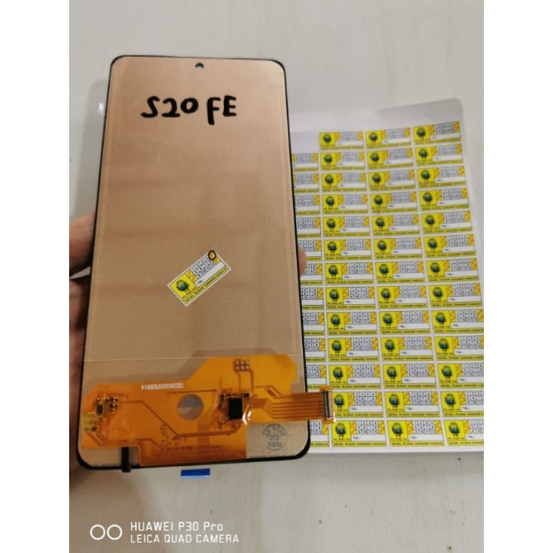 Jual lcd Samsung s20 FE Kontras kondisi New udah tested beli tidak jadi ...