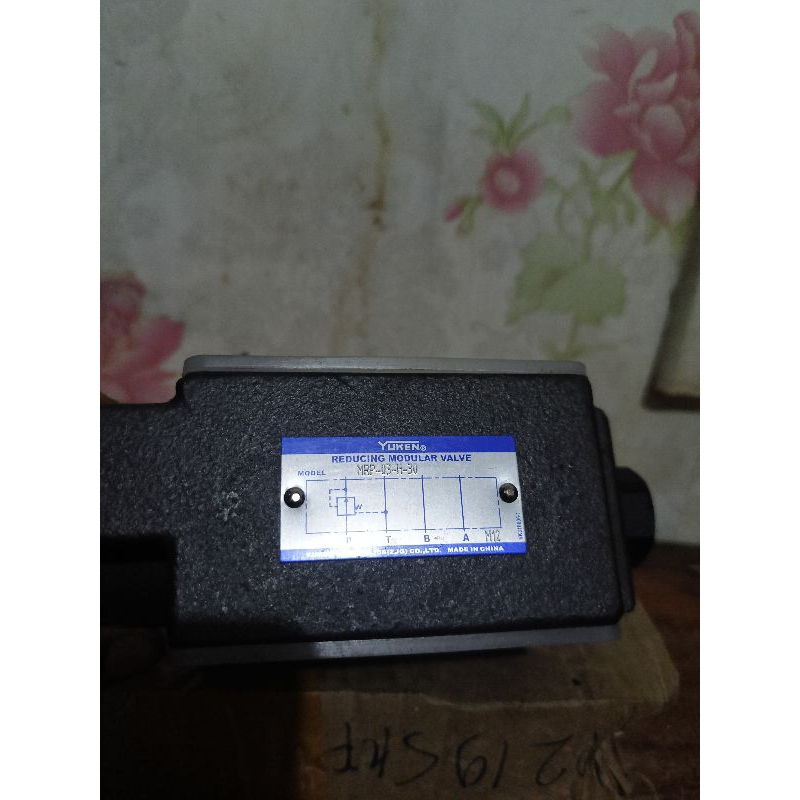Jual Reducing Modular Valve YUKEN MRP-03-H-30 | Shopee Indonesia