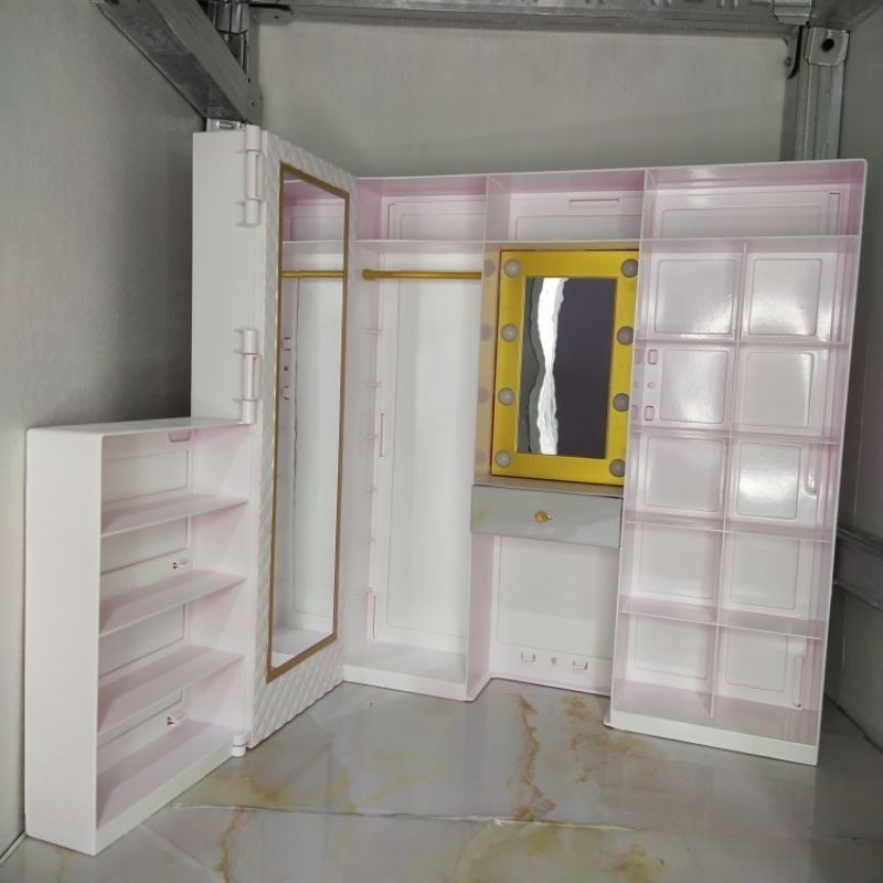 Jual Lemari Mini Zuru Brand Barbie Wardrobe | Shopee Indonesia
