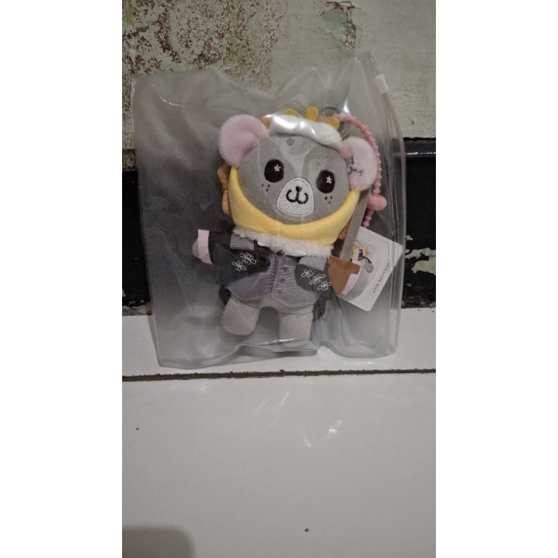 Jual DOLL KEYCHAIN POLCASAN DAN LOOK KHUNNOO V2 ATAU PRINCE LOOK ...