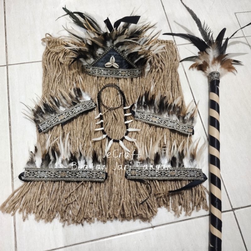 Jual Satu set kostum adat pedalaman Papua untuk karnaval dan tari Papua ...