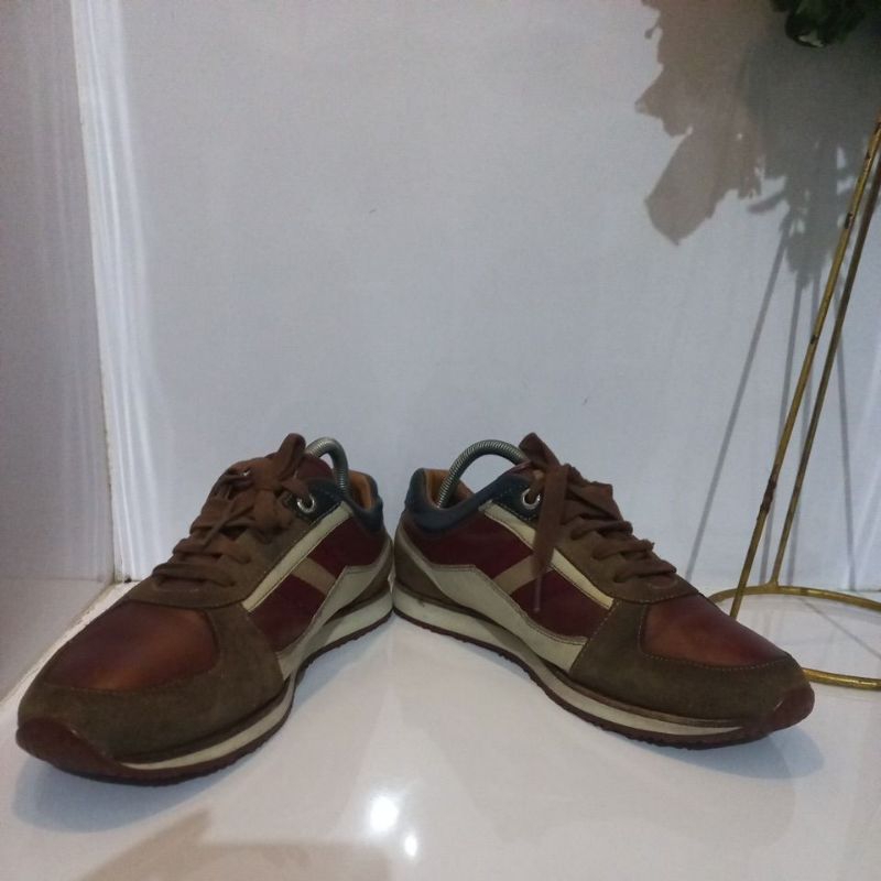 Jual second shoes Bally switzerland seri Okar sz.42 Ganteng!! | Shopee ...