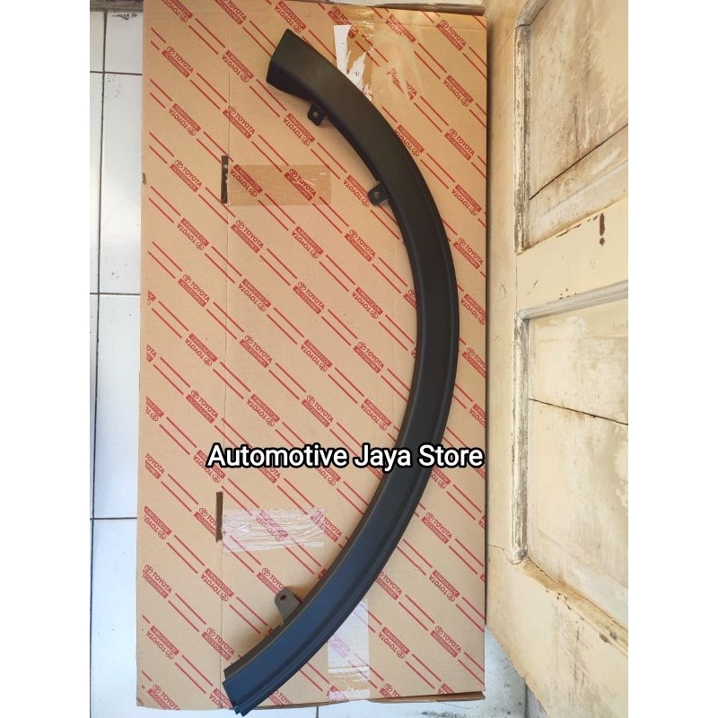 Jual Over Fender Depan Innova Venturer Facelift Original | Shopee Indonesia