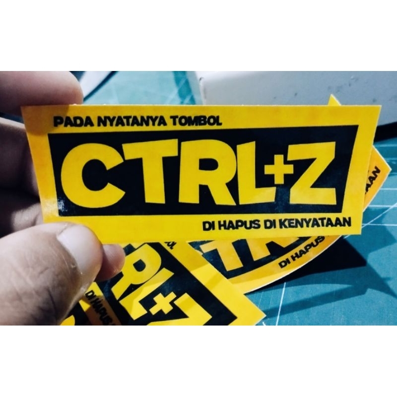 Jual Sticker CTRL+Z bahan Vinyl + laminasi cetak dengan laserjet anti ...