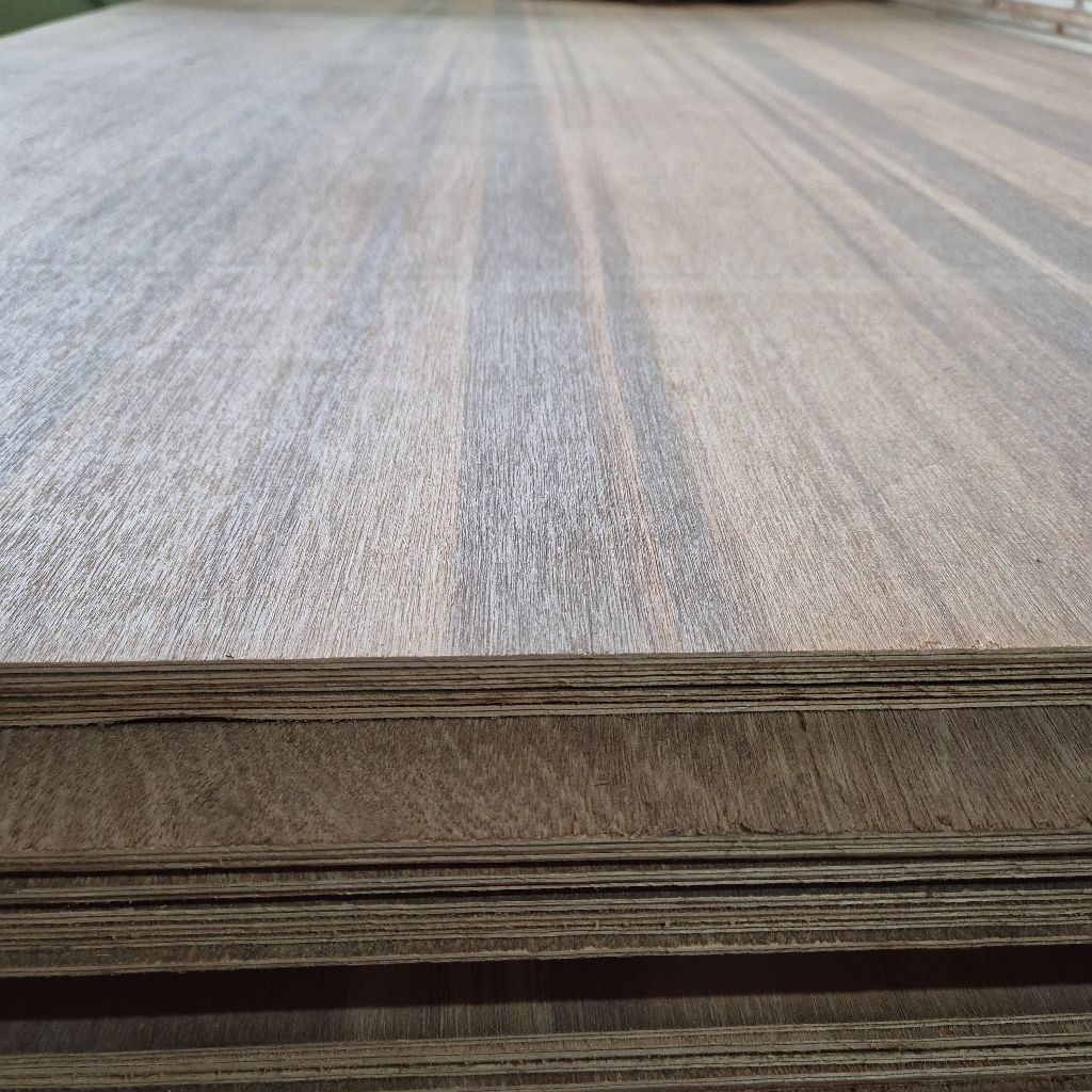 Jual Triplek custom meranti 3mm plywood multiplek halus 2 sisi lebar 10 ...