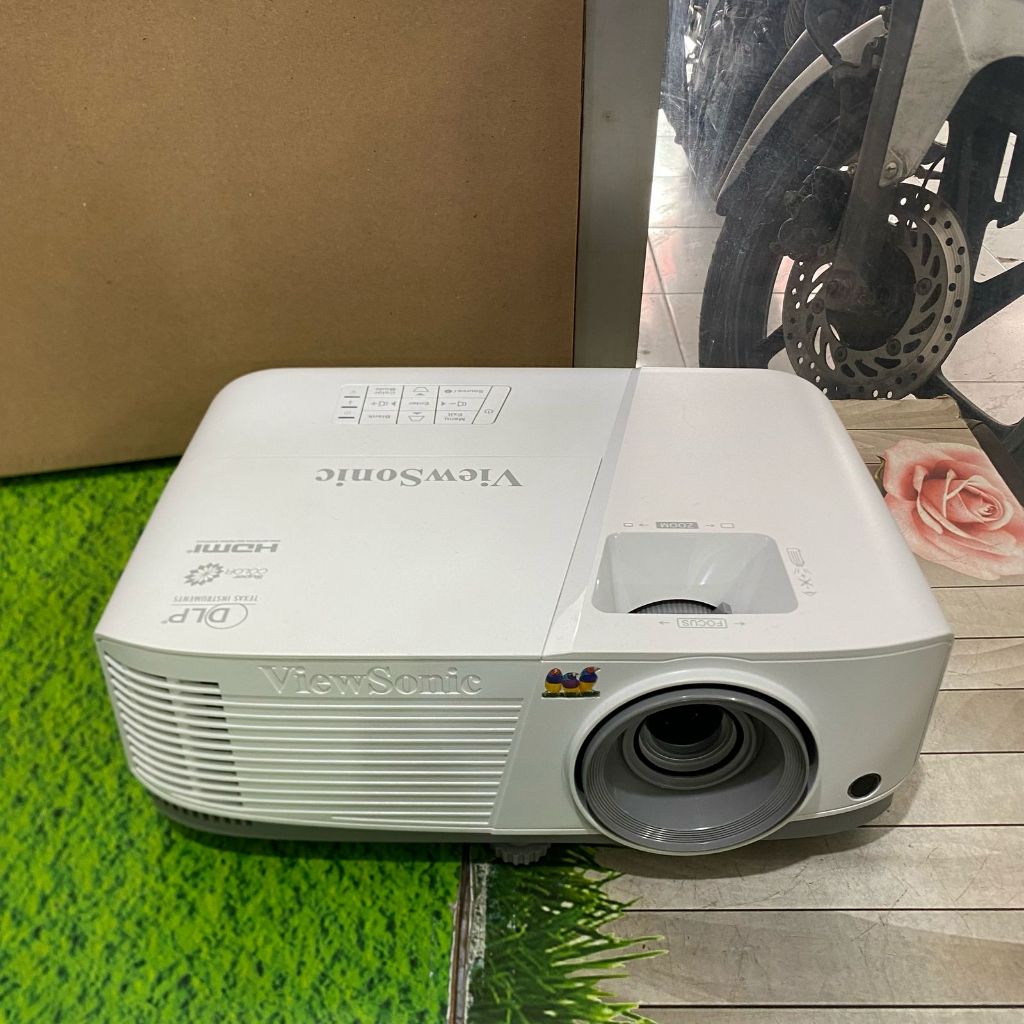 Jual Viewsonic VS16909 3800 Lumens XGA (1024x768) DLP Tech 22,000:1 ...