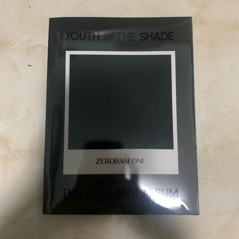 Jual ZEROBASEONE Youth In The Shade (YITS) Youth Ver. Album Only | Shopee Indonesia