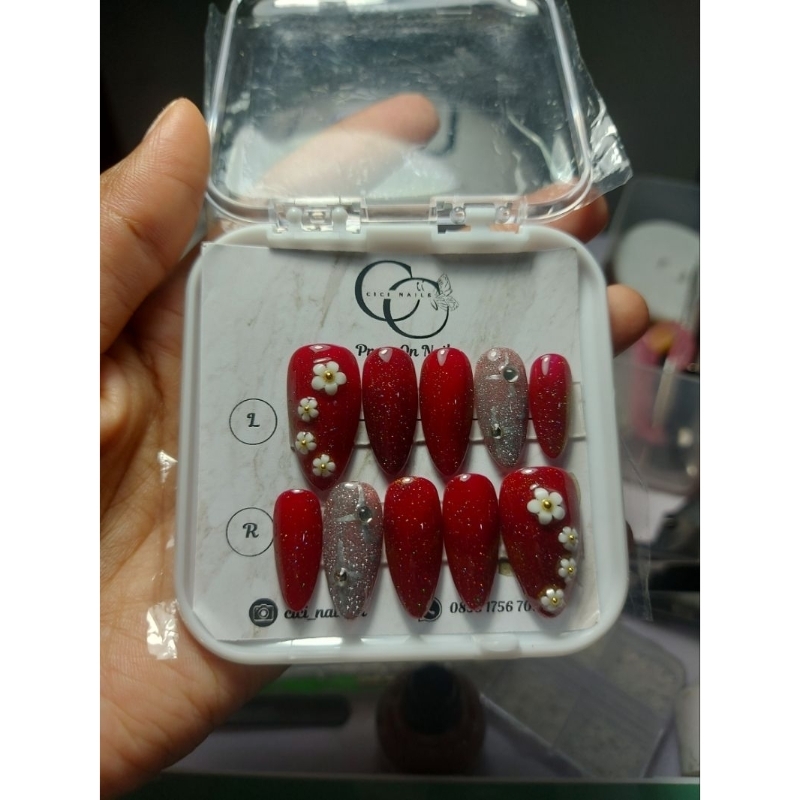 Jual Cat Eye Maroon Bunga Timbul Press On Nails | Shopee Indonesia