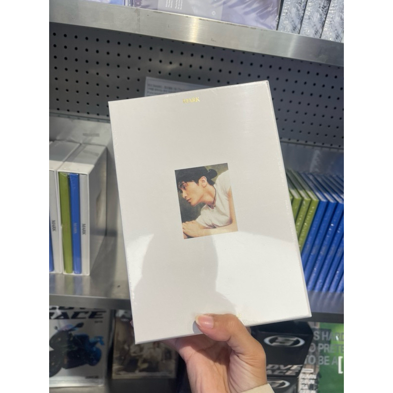 Jual Mark Firstfruit Photobook ver trilogy set handcarry | Shopee Indonesia