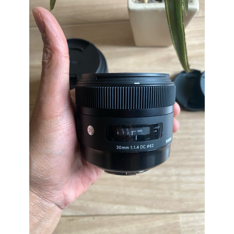Jual LENSA SIGMA ART 30 MM FOR NIKON APSC 95% BARU | Shopee Indonesia