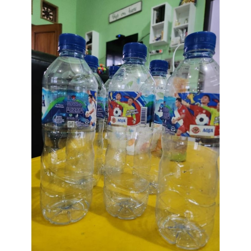 Jual BOTOL AQUA 600ML | Shopee Indonesia