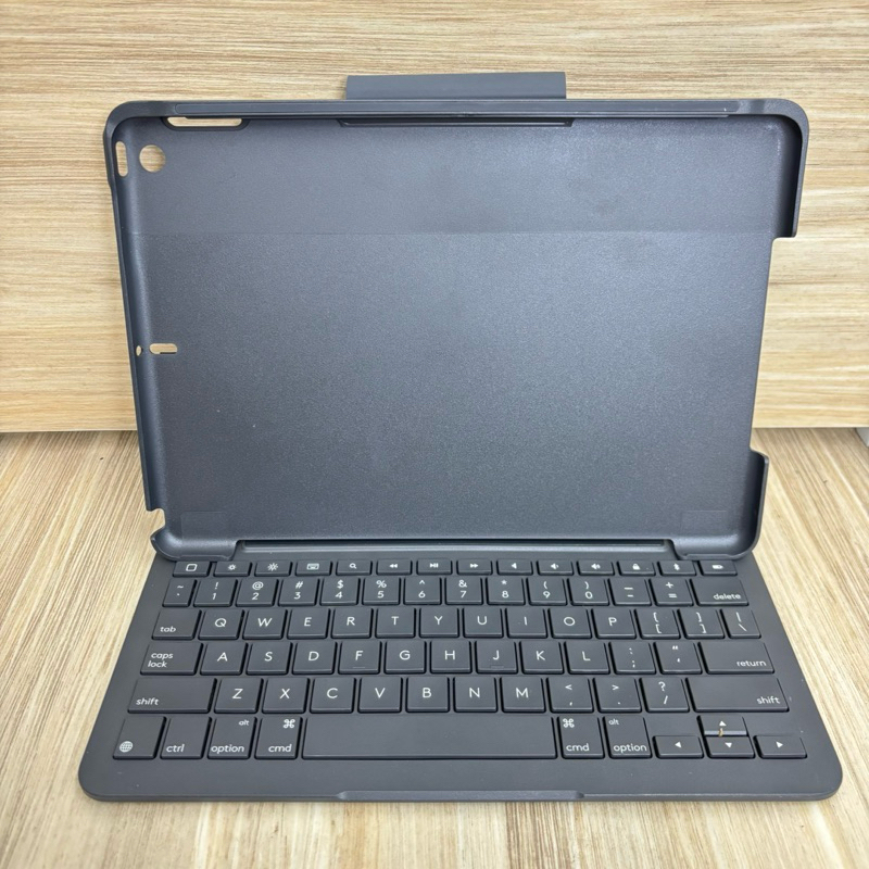 Jual SMART KEYBOARD IPAD GEN 8 10.2 SECOND ORIGINAL | Shopee Indonesia