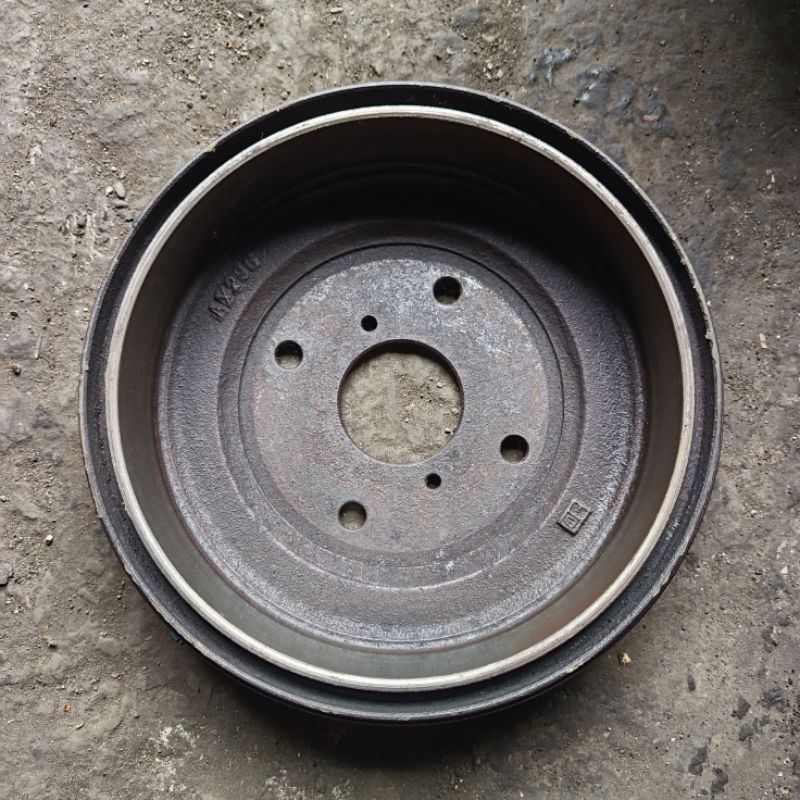 Jual Brake Drum Tromol Belakang Futura T120SS Original copotan | Shopee ...
