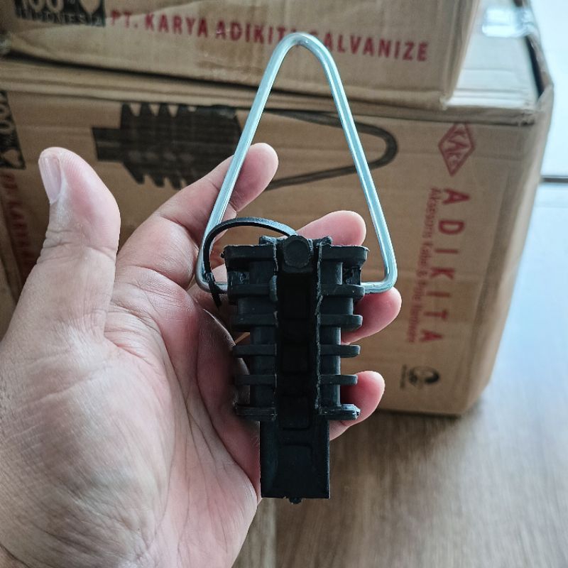 Jual Service Wedge Clamp Klem kabel twisted Listrik Standar PLN ...