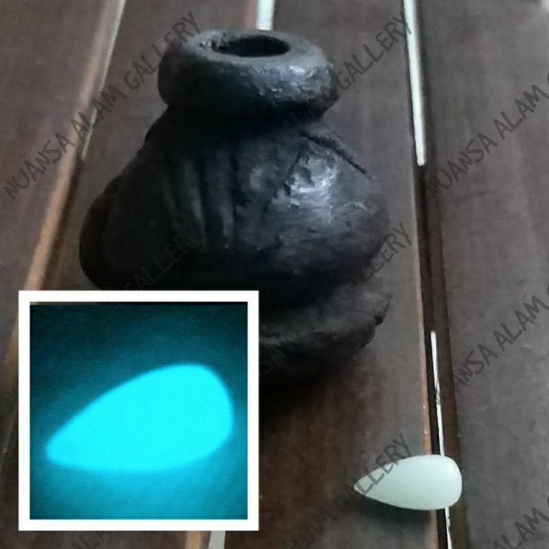 Jual Set Batu Permata MD Delima Raja Sulaiman Glow In The Dark Menyala ...