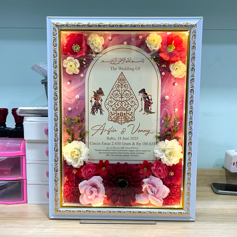 Jual bingkai mahar pernikahan gunungan wayang semi resin mawar ...