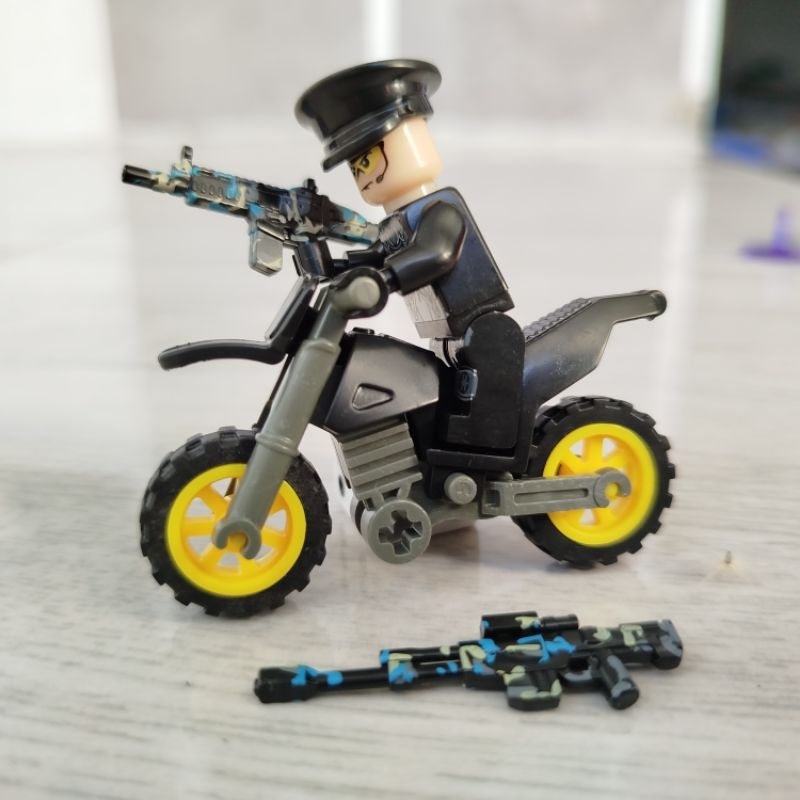 Jual MAINAN ROBOT RAKIT ROBOMAN SEPEDA MOTOR / DIY ROBOT MOTOR POLISI ...